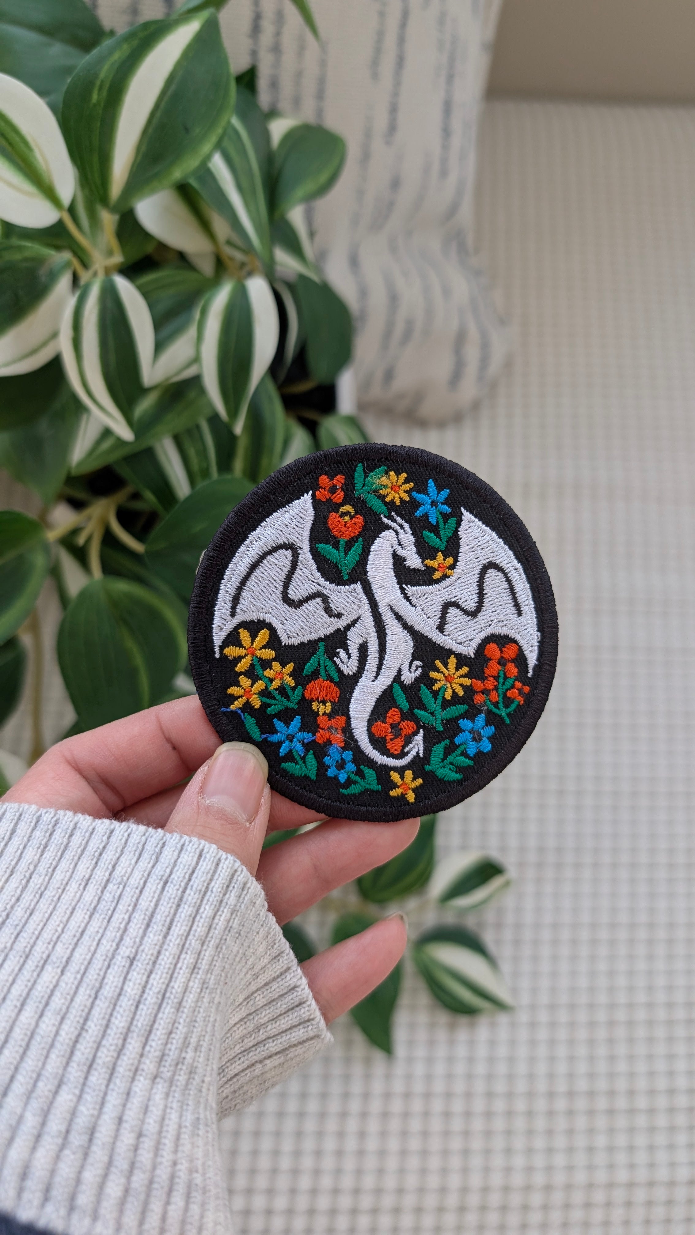 Abraxos Botanical Boutique Circle Patch | Throne of Glass – Narrative ...